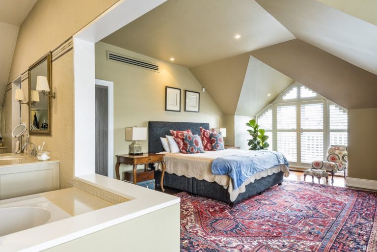 Dream On – Edinglassie Landmark Federation Home | Diane Penelope Challis