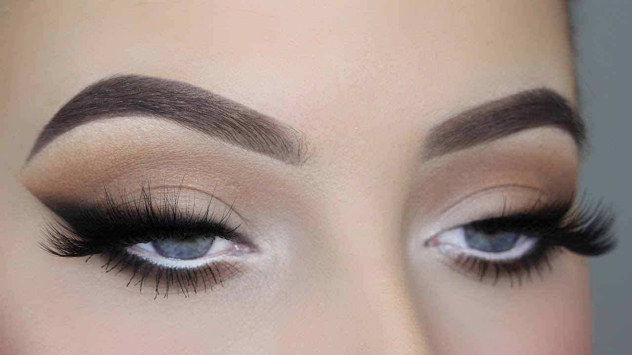 Modern Makeup – The New Trends And Techniques Part 1: Winged Liner ...